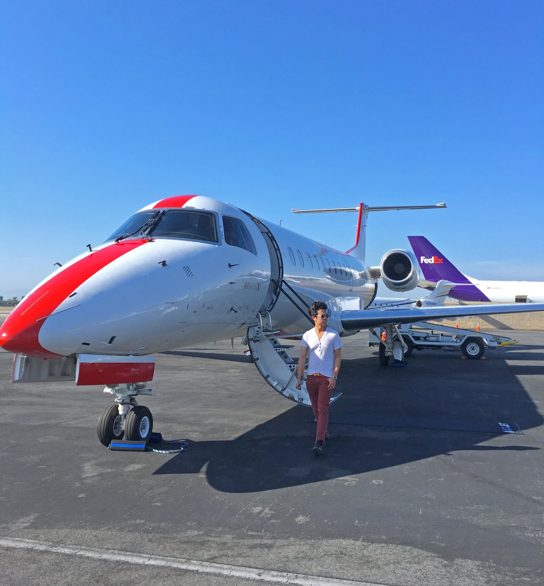 JetSuiteX Shared Private Jet Experience – Chai Bear World