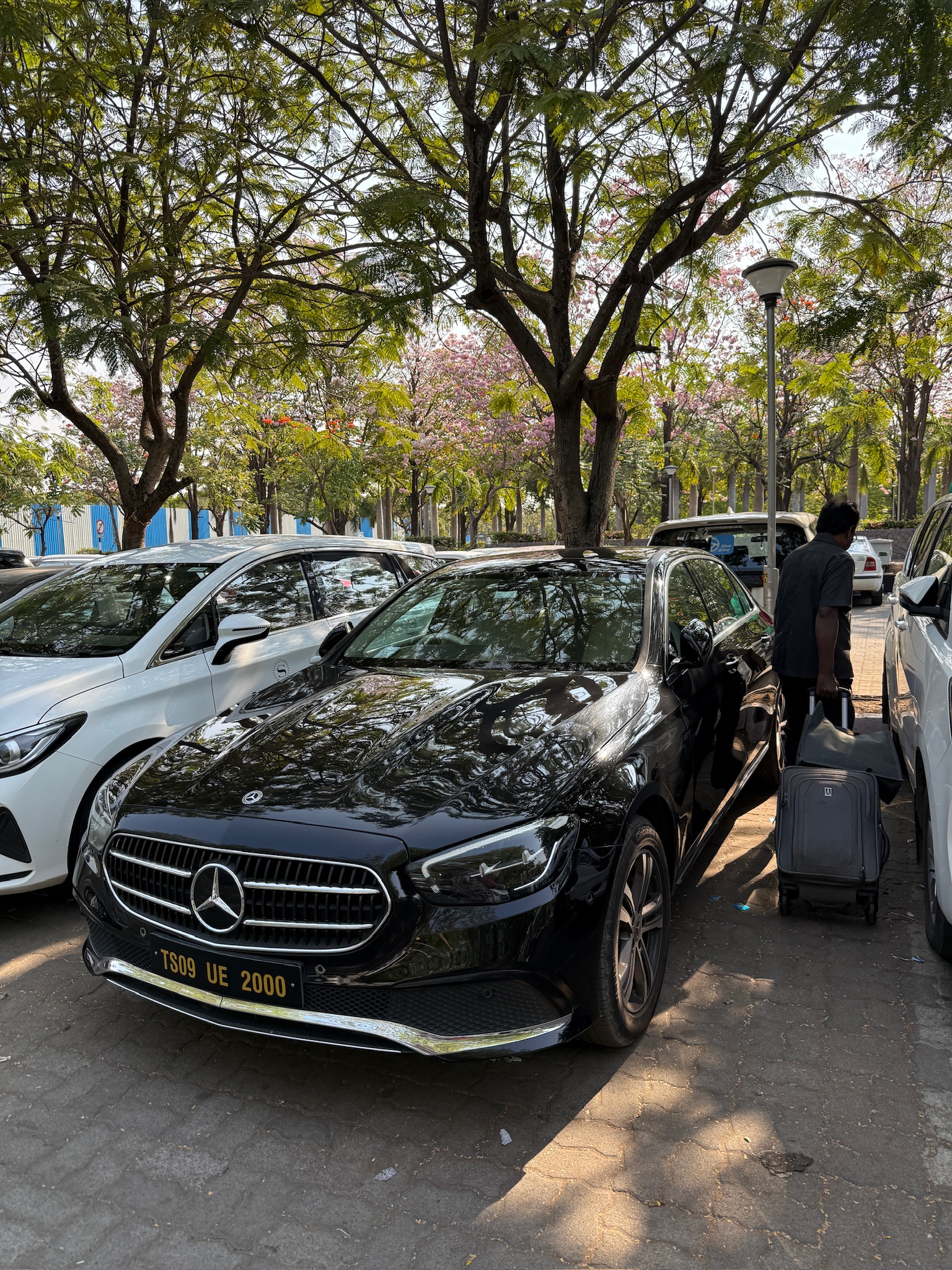 How to use Emirates Chauffeur Drive Service – Chai Bear World